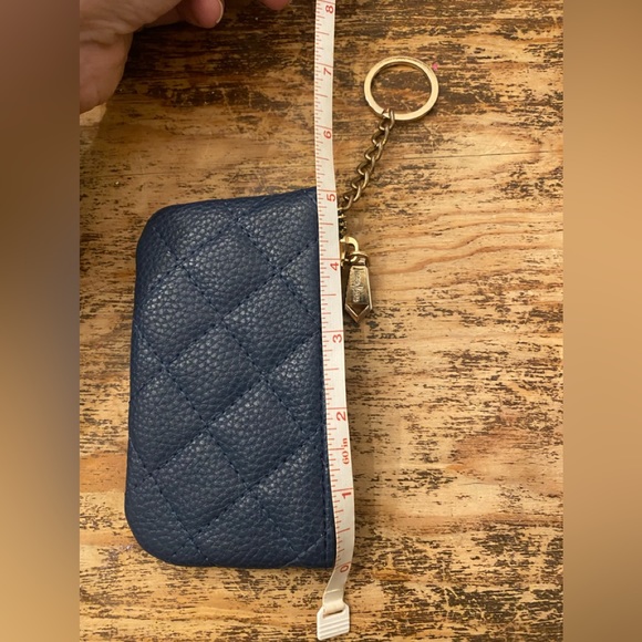 Neiman Marcus | Bags | Neiman Marcus Quilted Leather Key Chain Credit ...